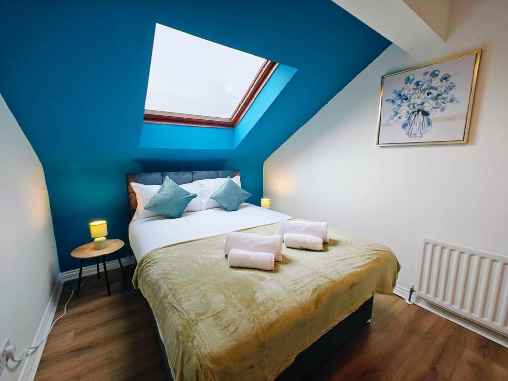 4BR Modern Ormeau House, Belfast (updated prices 2026)