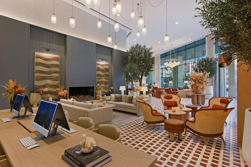 Vida Dubai Mall, Dubai (updated prices 2025)