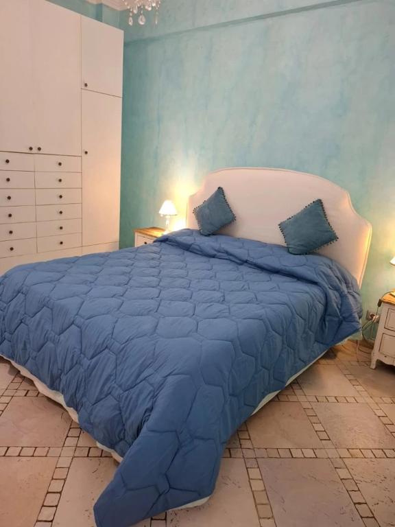 Le chat bleu, Rome (updated prices 2026)