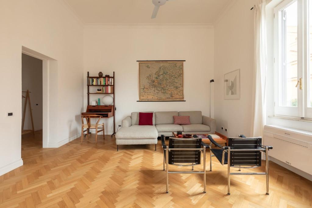 Colosseum bright apartment by Romeloft, Rome (updated prices 2025)