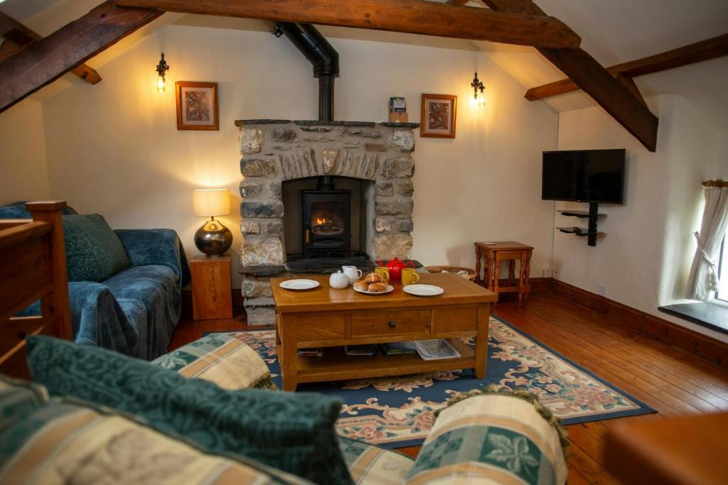 Ty Moch Bach Fishguard, Letterston (updated prices 2026)