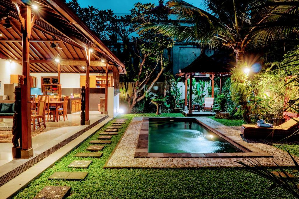 joglo house, Ubud (updated prices 2025)