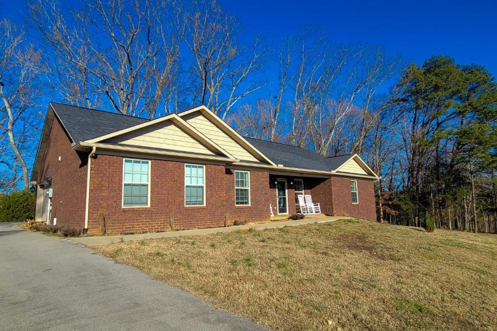 Hatters Hide A Way, Kodak (updated prices 2025)