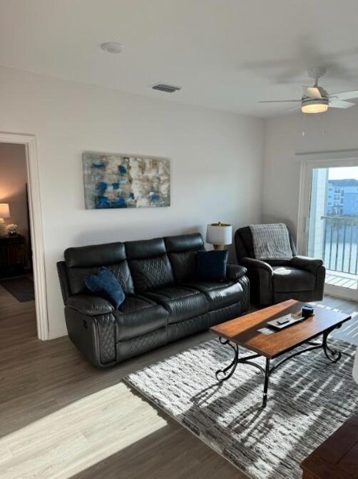 2B Balcony Lakeview-Fort Myers, FL, Fort Myers (updated prices 2025)