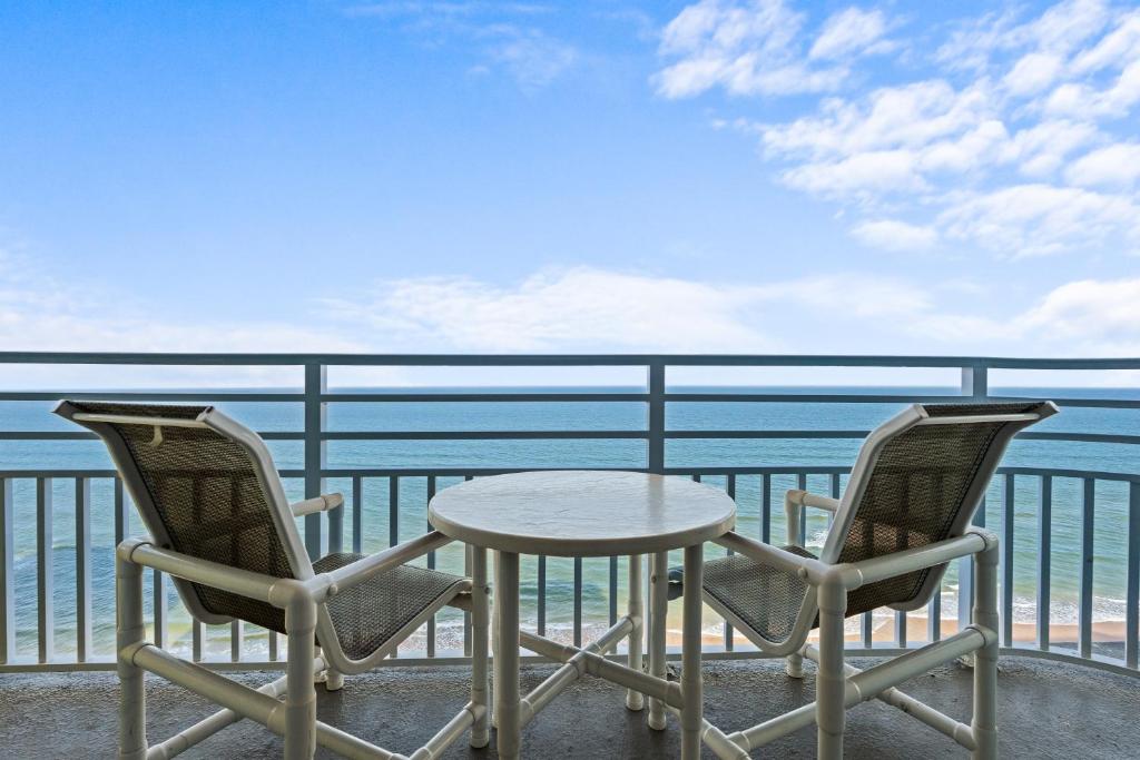 18th Floor 3 BR Private Balcony Ocean Walk Resort, Daytona Beach ...