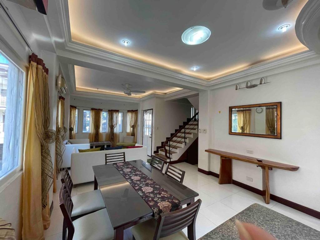 Vacation House in Banilad Cebu City, Mandaue (precios actualizados en 2026)