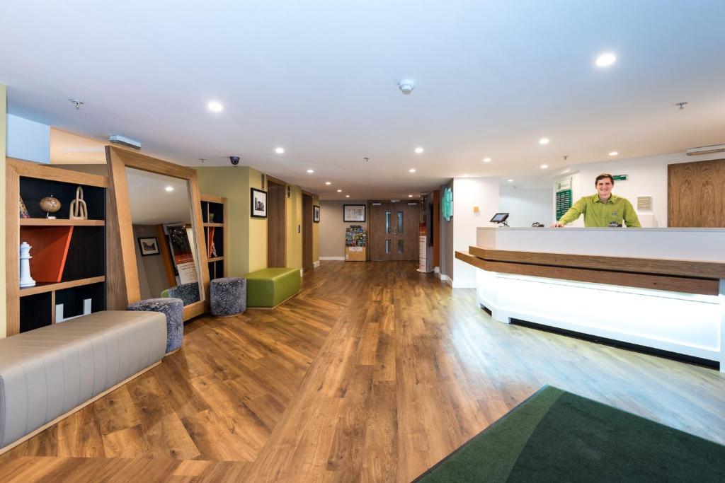 Holiday Inn Slough Windsor by IHG, Slough (updated prices 2025)
