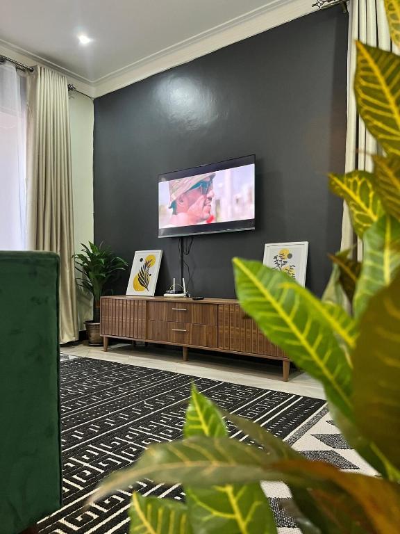 Royal Retreat Homes - Luxury, Kampala (updated prices 2026)