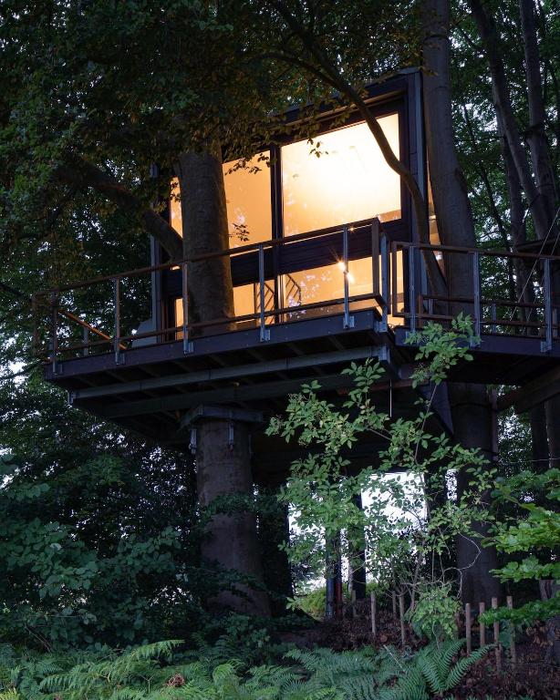 Cube - K1 Baumhaus, Odenthal (updated prices 2026)