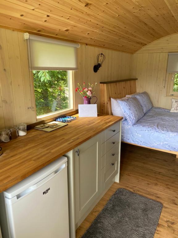 Glamping at Holly Grove Farm, Stoke on Trent (updated prices 2026)