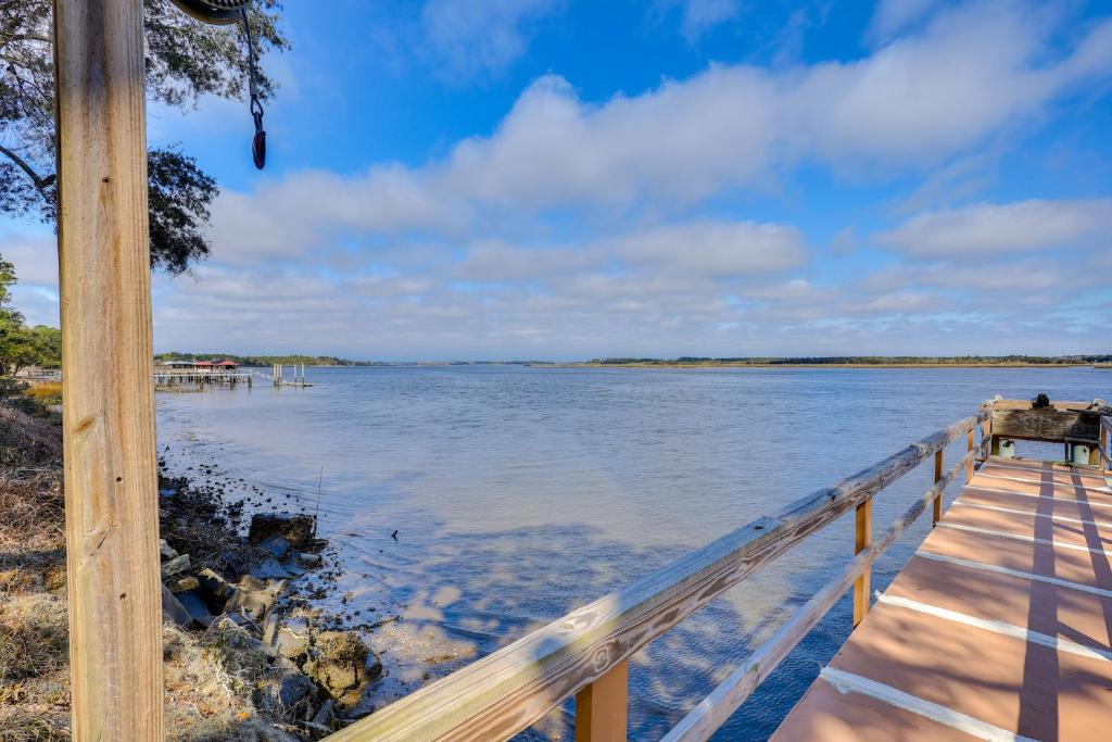 Turtle River Access Brunswick Apt with Shared Dock, Brunswick (updated ...