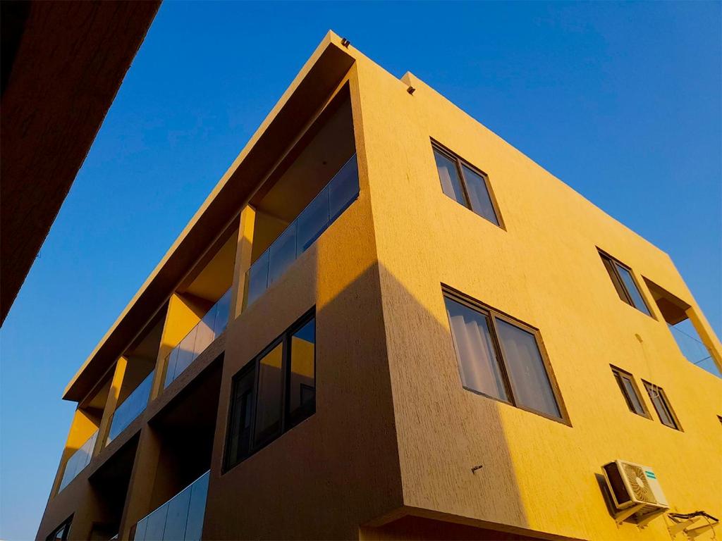 Modern Luxe Escape, Santeo (updated prices 2025)