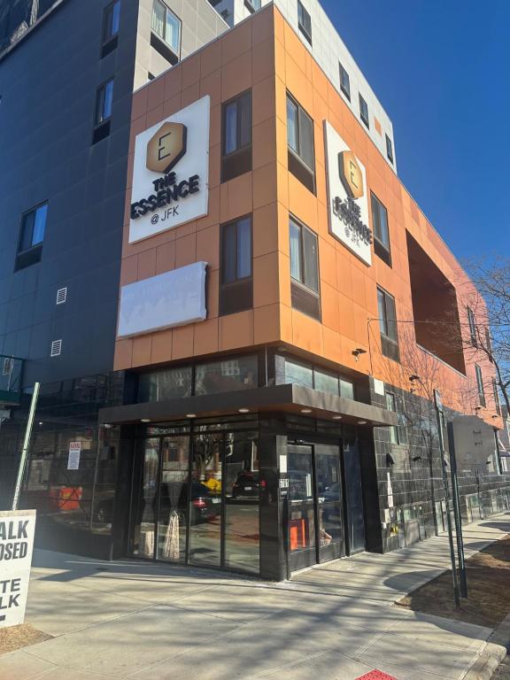 The Essence Hotel at JFK, Jamaica (updated prices 2026)