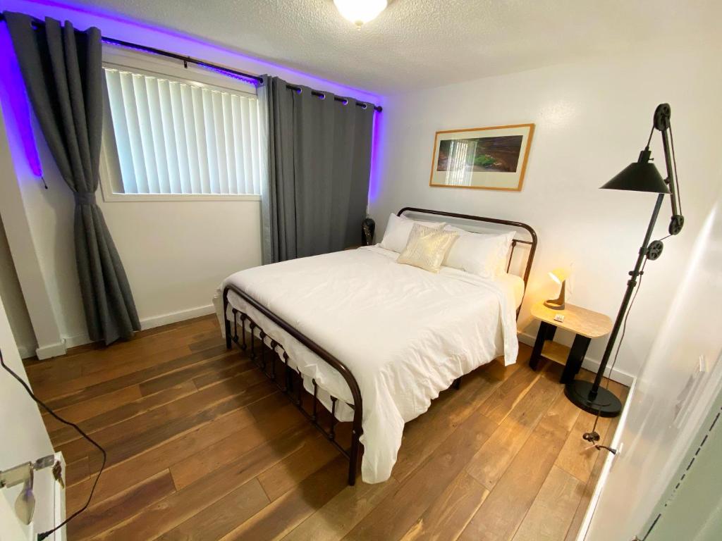 Updated duplex near Gonzaga and Downtown Spokane, Spokane (updated ...