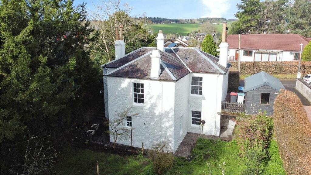 Park Cottage - Spacious & Luxurious Room in B Listed Cottage, Moffat ...