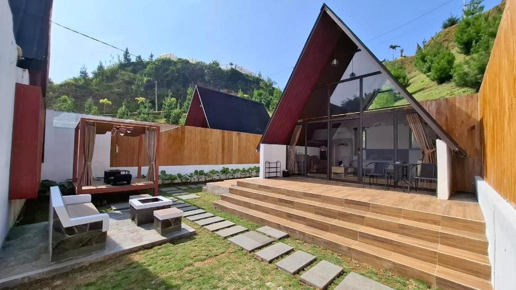 Heavenly 2 - Private Triangle, Bandung (aktualisierte Preise für 2025)