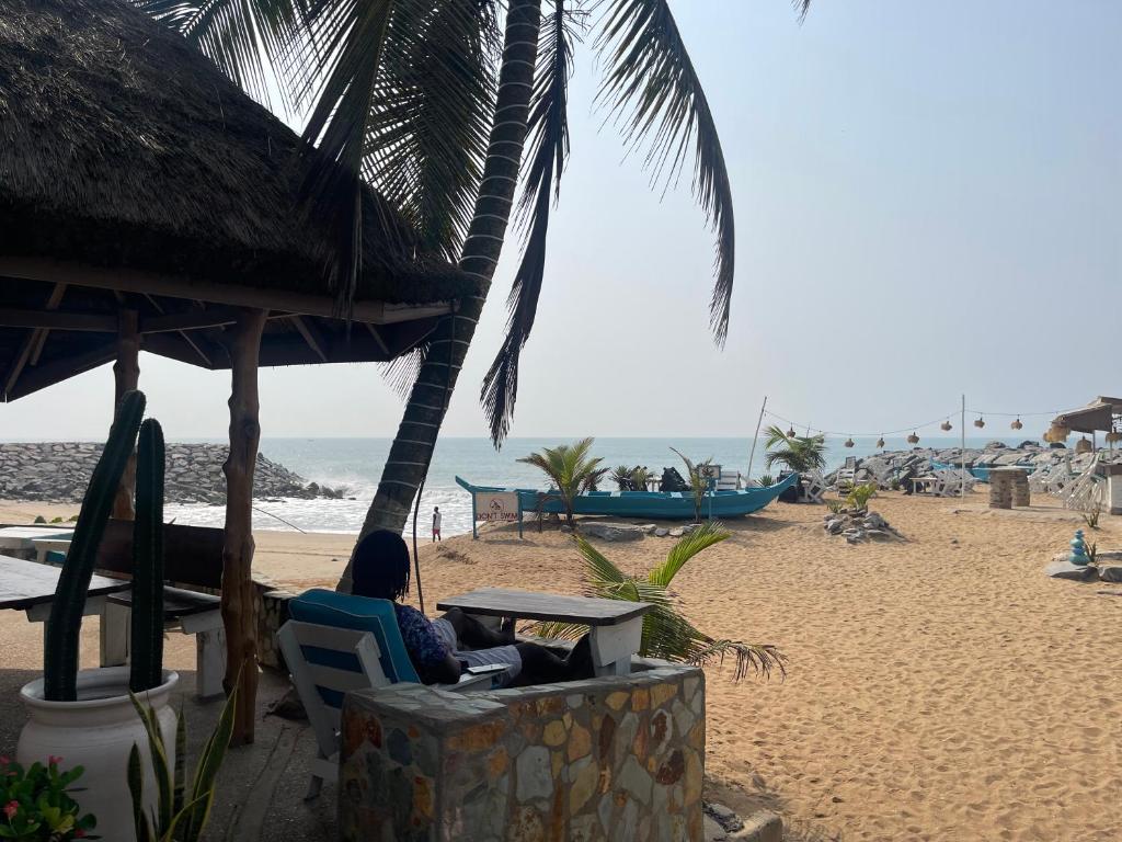 Oasis beach resort, Cape Coast (updated prices 2025)