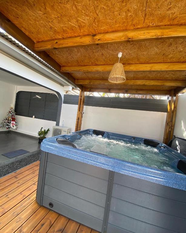 Caz La Réunionnaise, Сен-Луи (обновени цени за 2025 г.)