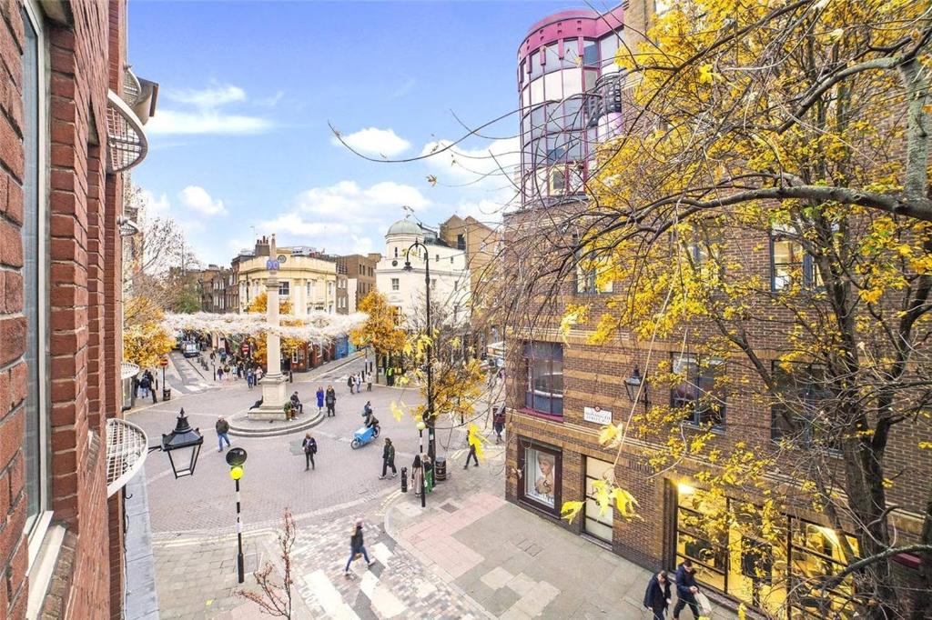 Seven Dials, Covent Garden - a one-minute walk to Soho - see full ...