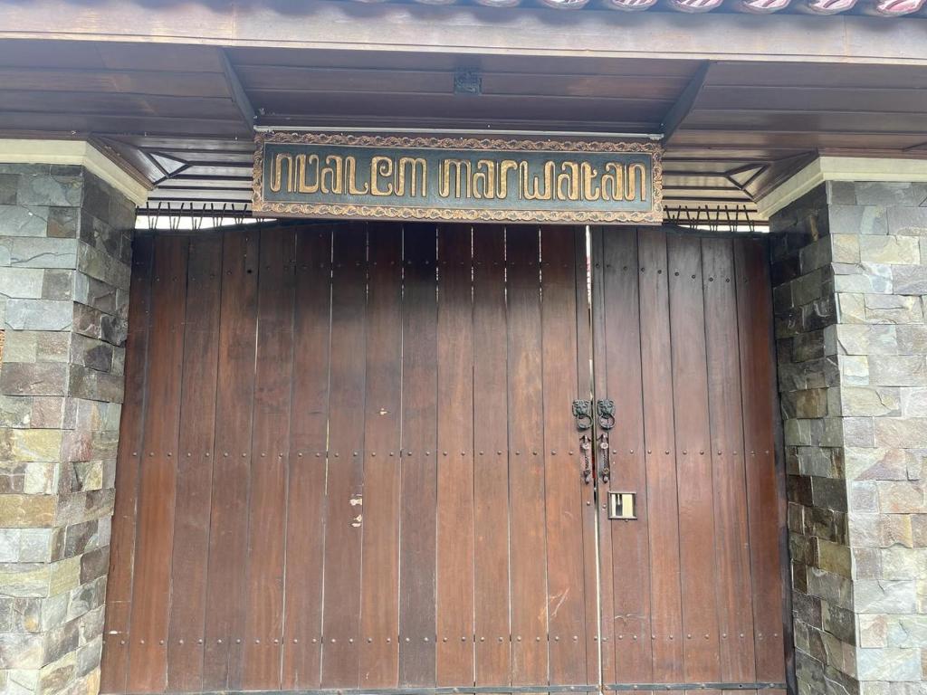 Aldeoz Ndalem Marwatan Surakarta, Bonorejo (prezzi aggiornati per il 2026)