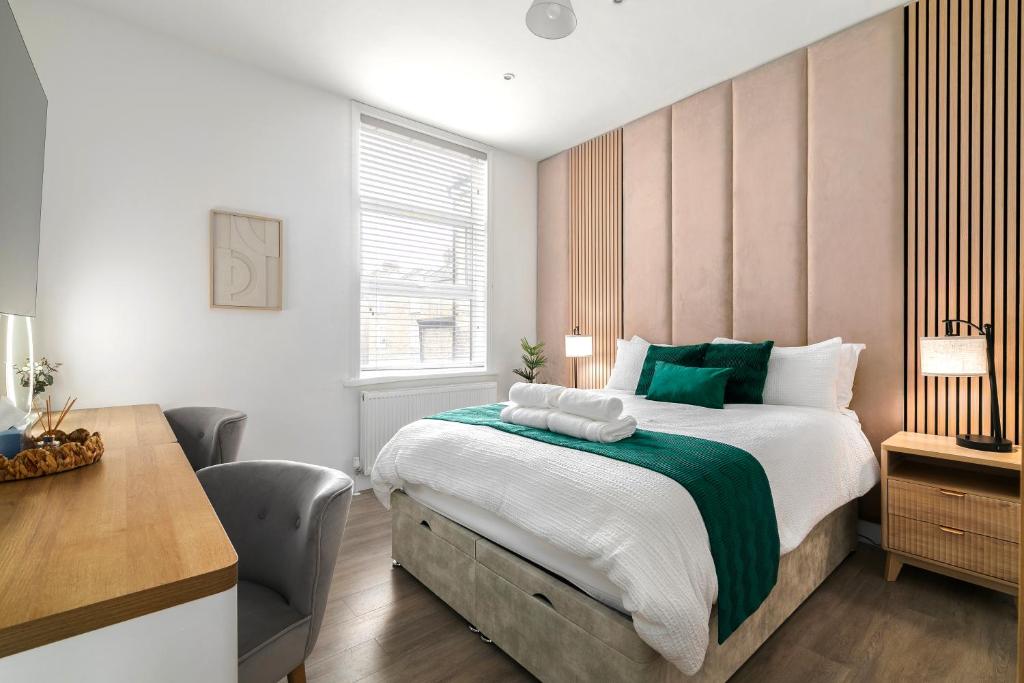 Stylish Apartment in Queens Park, London (updated prices 2026)
