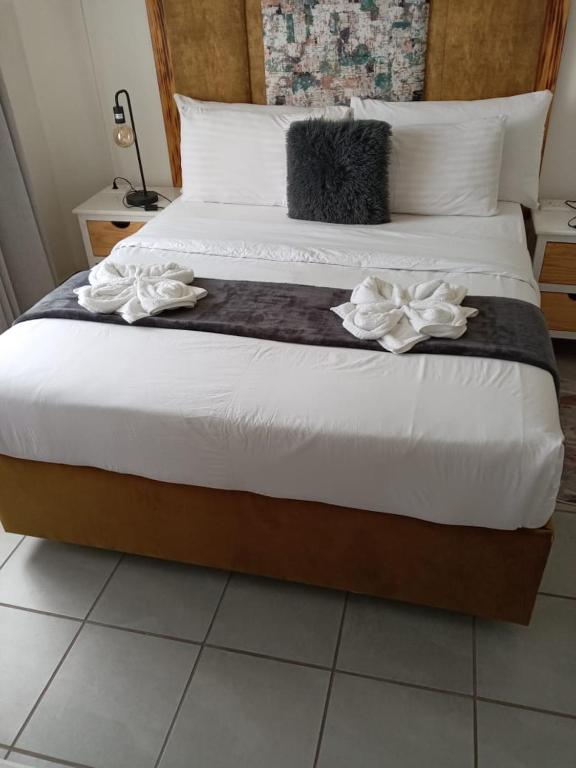 Menlyn Place City Vibes, Pretoria (updated prices 2025)