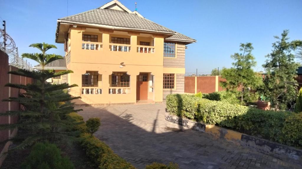 4 Bedroom Riverside Villa - Kitengela, Kitengela (updated prices 2025)