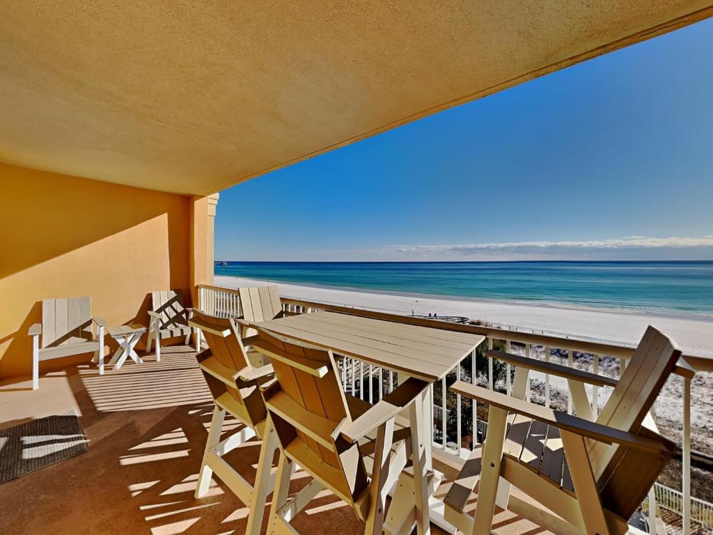 Azure #511, Fort Walton Beach (updated prices 2026)