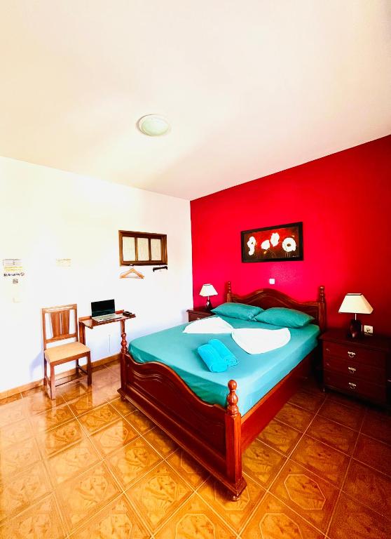 Casa BB&Djassi - room L, Ponta do Sol (updated prices 2026)