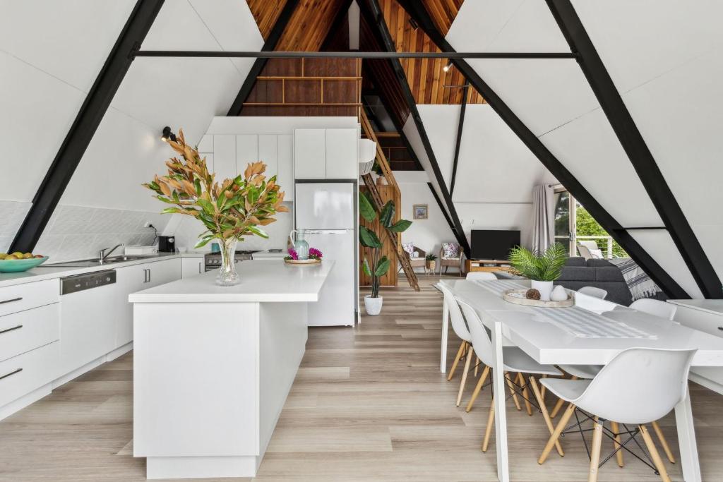 Rye Beach Chalet and Loft, Rye (updated prices 2025)