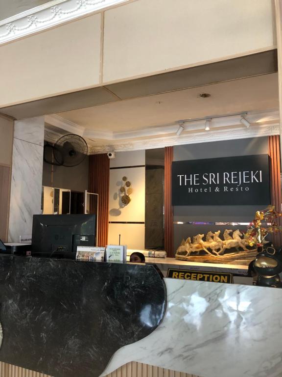 Hotel The Sri Rejeki, Blitar (актуальные цены 2026 года)