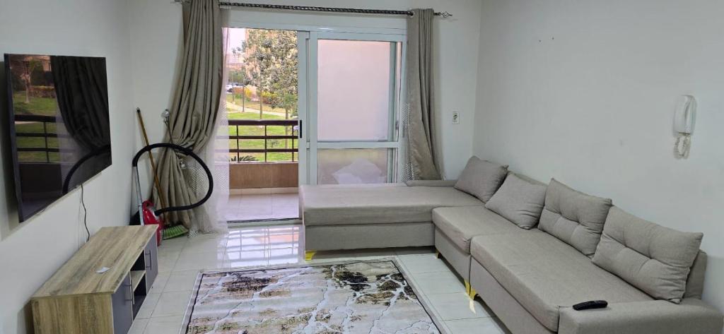 Madinaty b6 next to services, Madinaty (updated prices 2025)