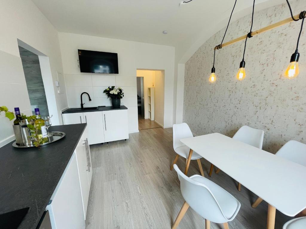 Zentrale moderne Unterkunft mitten in Meissen No 2, Meißen (updated prices 2025)