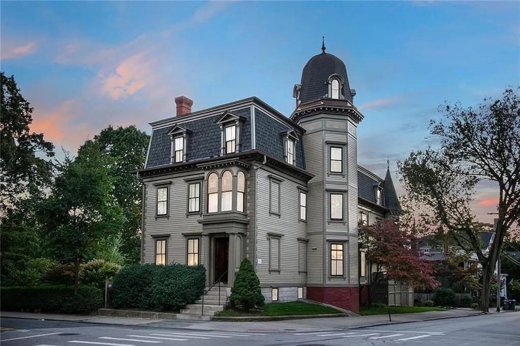 The Underwood-Hale House, Providence (updated prices 2026)