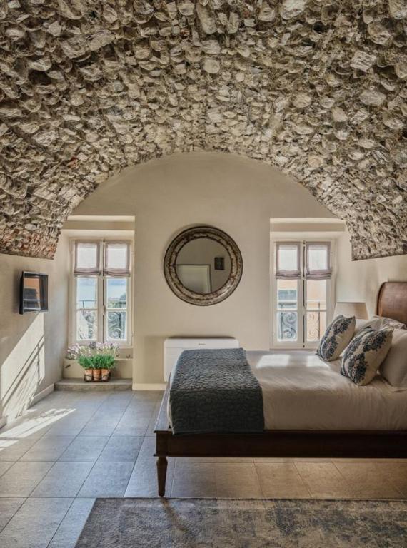 Villa Issima "The Castello Suite" - Menaggio by LoveComo, Menaggio ...