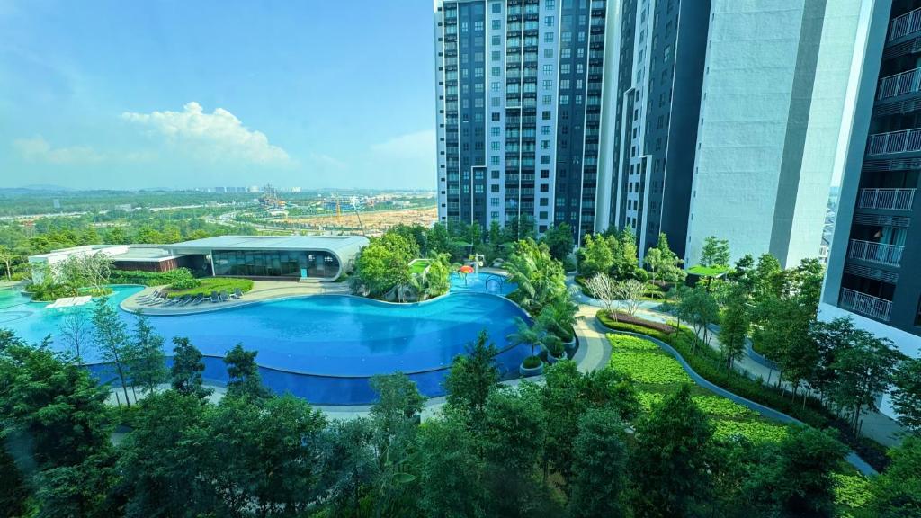 Gamuda Cove Jungle View Splash Mania Air-Con SUITE, Banting ...