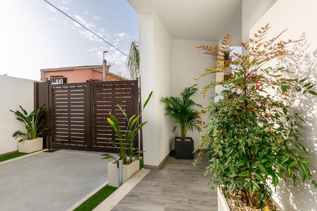 Colombo Palace - viale colombo 358, Quartu SantʼElena (updated prices 2025)