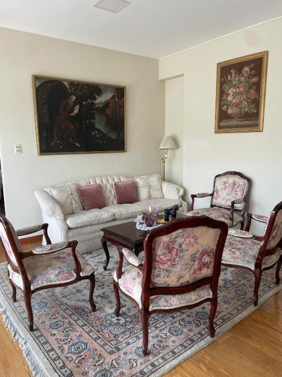 Penthouse de lujo en Calacoto, La Paz (updated prices 2025)