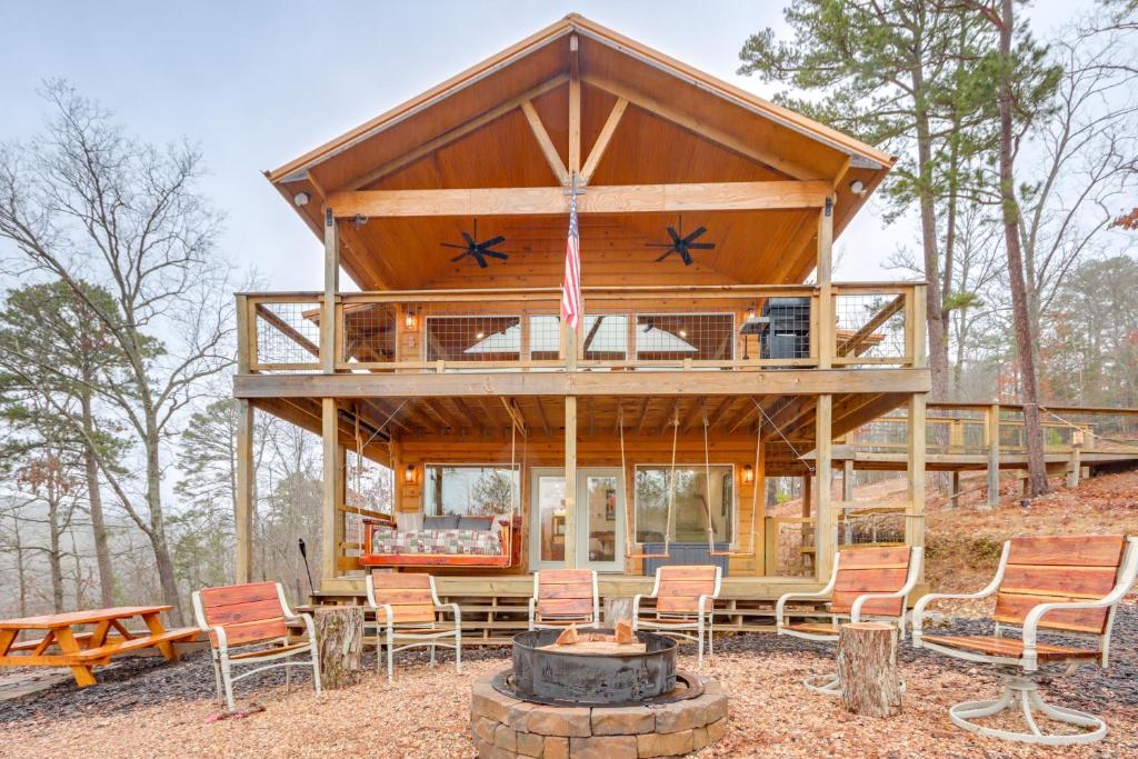 Cabin on Beaver Lake with Views and Furnished Deck!, Rambo Riviera ...