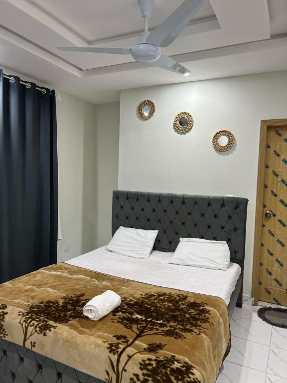 Minimalist Cozy 1BKD Apartment, Islamabad (updated prices 2025)