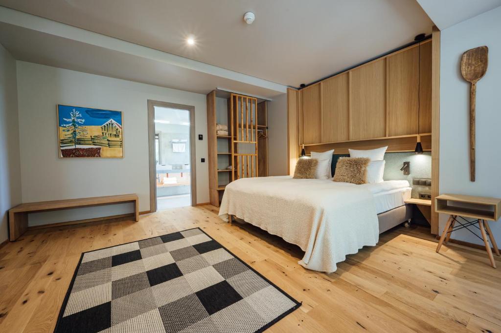 Balvanyos Resort - Peakture Hotel & Grand Hotel Balvanyos, Balvanyos ...