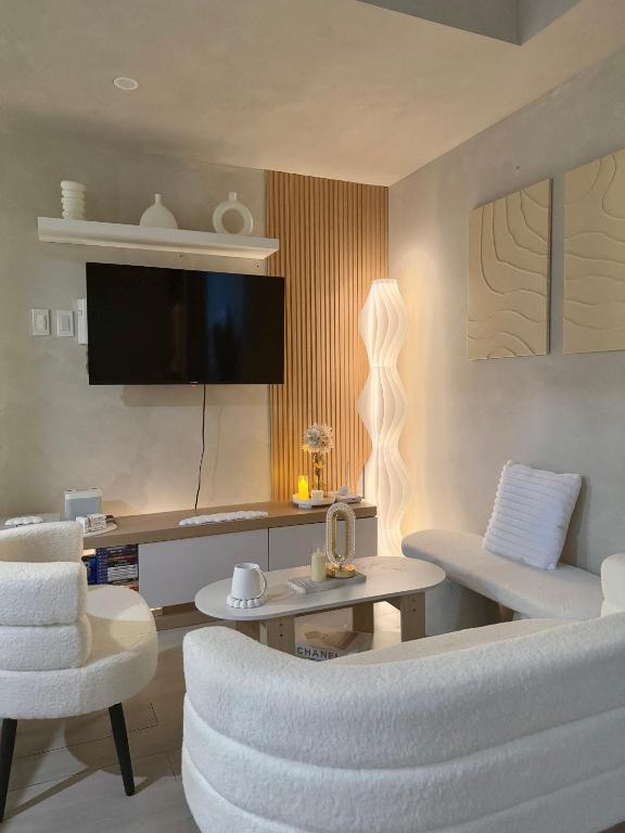 2BR - Azure Staycation Parañaque, Manila (updated prices 2026)