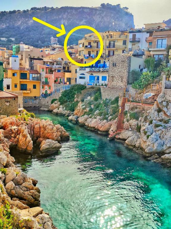 Luna Marina - Sicilian beach house, Santa Flavia (updated prices 2026)