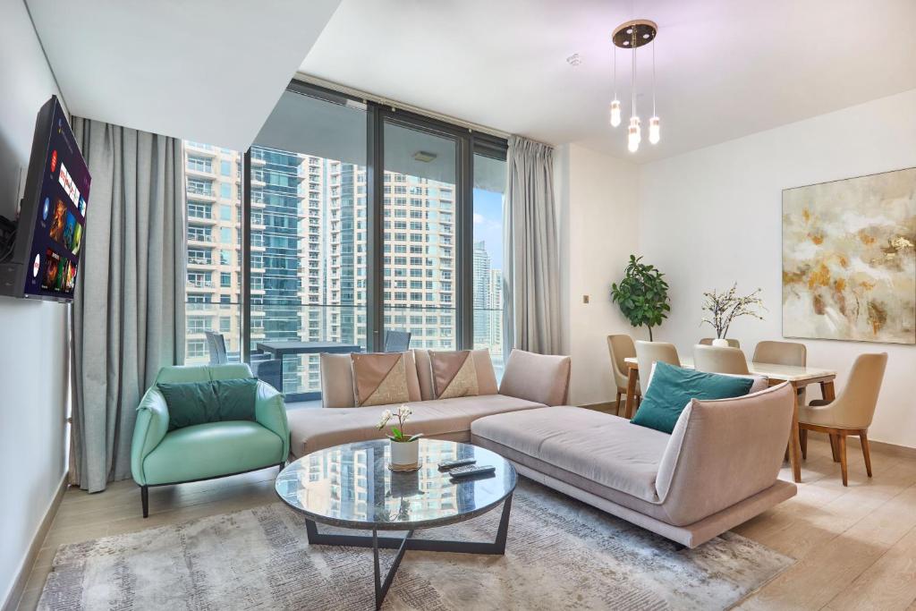 Luxury Living in Marina Liv Residence 2BR, Dubai (updated prices 2026)