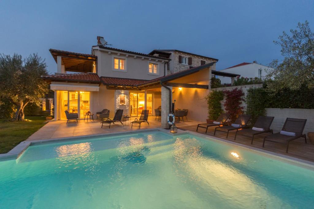 Porec Ferienhaus Mit Pool