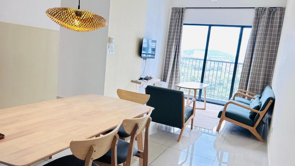 A warm cozy room traders park, Cheras (updated prices 2026)