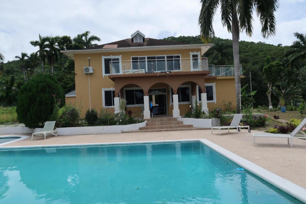 Blue Seas Two, Montego Bay (updated prices 2026)