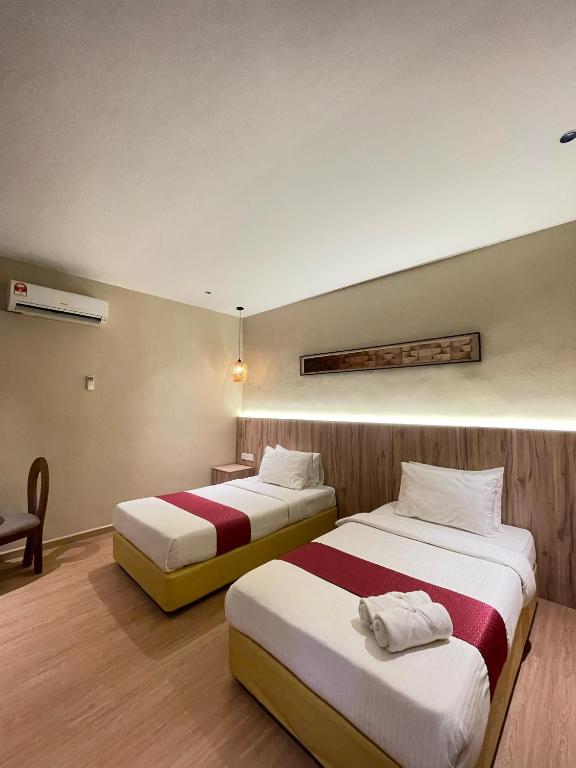 Rompin Beach Resorts, Kuala Rompin (updated prices 2025)