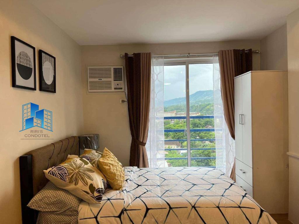 Studio and 1 Bedroom Unit at Riri's Condotel, The Loop Tower, Cagayan ...
