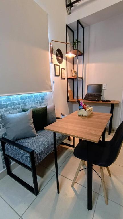 Studio Lar inteligente com mezanino, novo e mobiliado na Zona Oeste de Sorocaba, Sorocaba ...